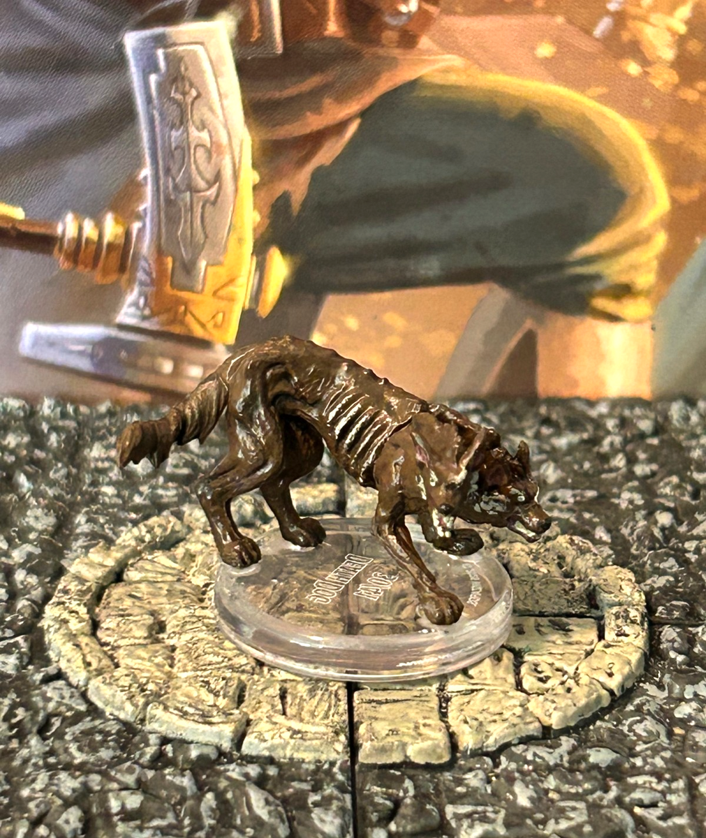 Death Dog D&D Miniature Dungeons Dragons Monster Manual Collection 30 ...
