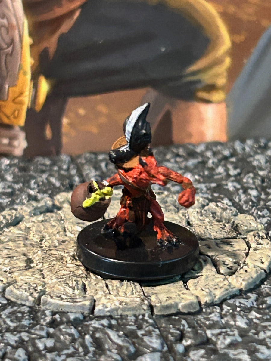Kobold Inventor D&D Miniature Dungeons Dragons Fangs Talons shaman wiz ...