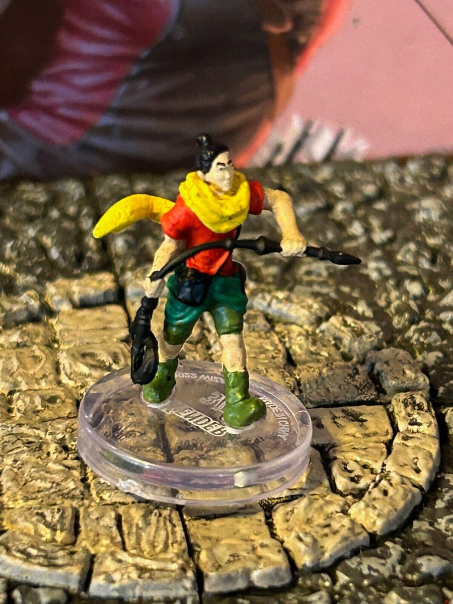 Kender D&D Miniature Dungeons Dragons Dragonlance Shadow halfling rogu ...