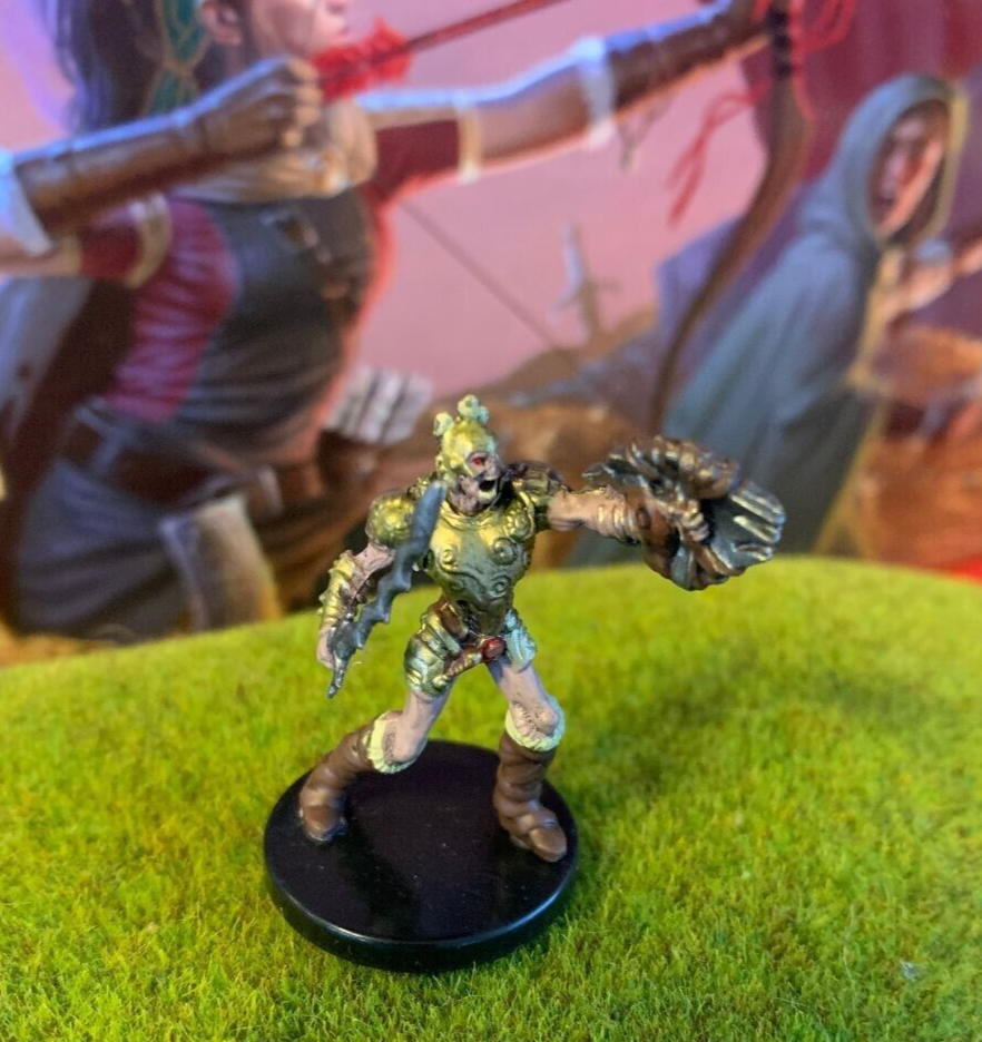 Karrnathi Zombie D&D Miniature Dungeons Dragons Eberron Last War 9 war ...