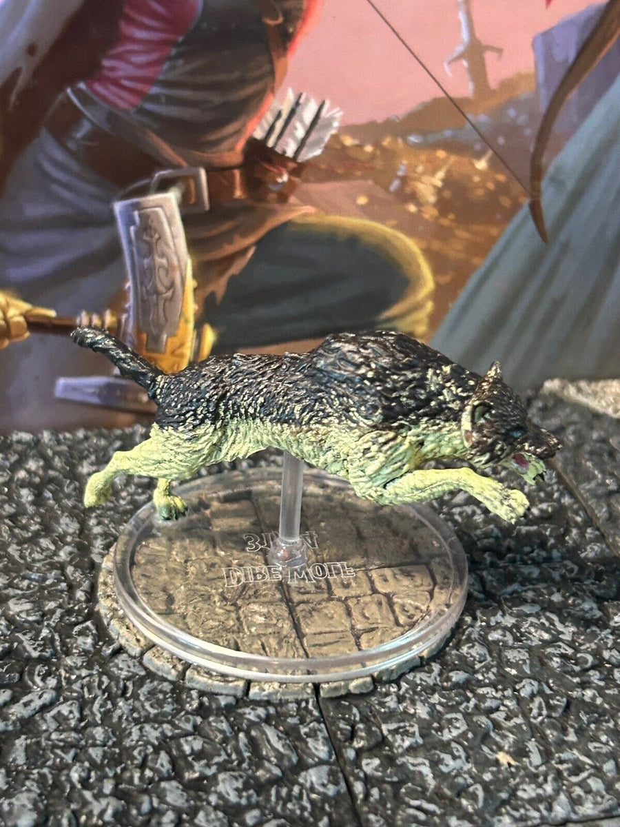 Dire Wolf D&D miniature Dungeons Dragons Waterdeep Dragon Heist large ...