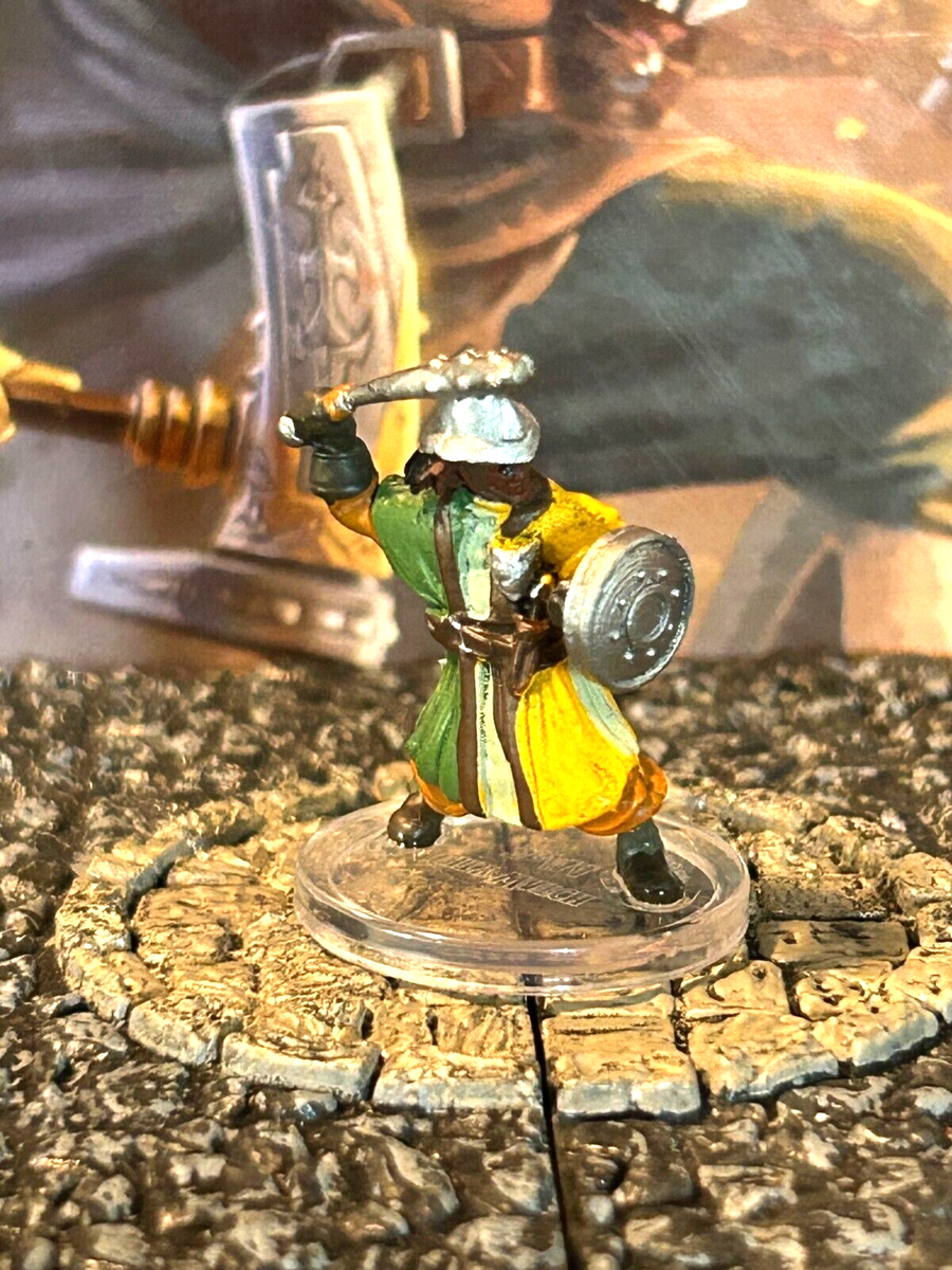 City Watch D&D miniature Dungeons Dragons Waterdeep Dragon Heist guard ...